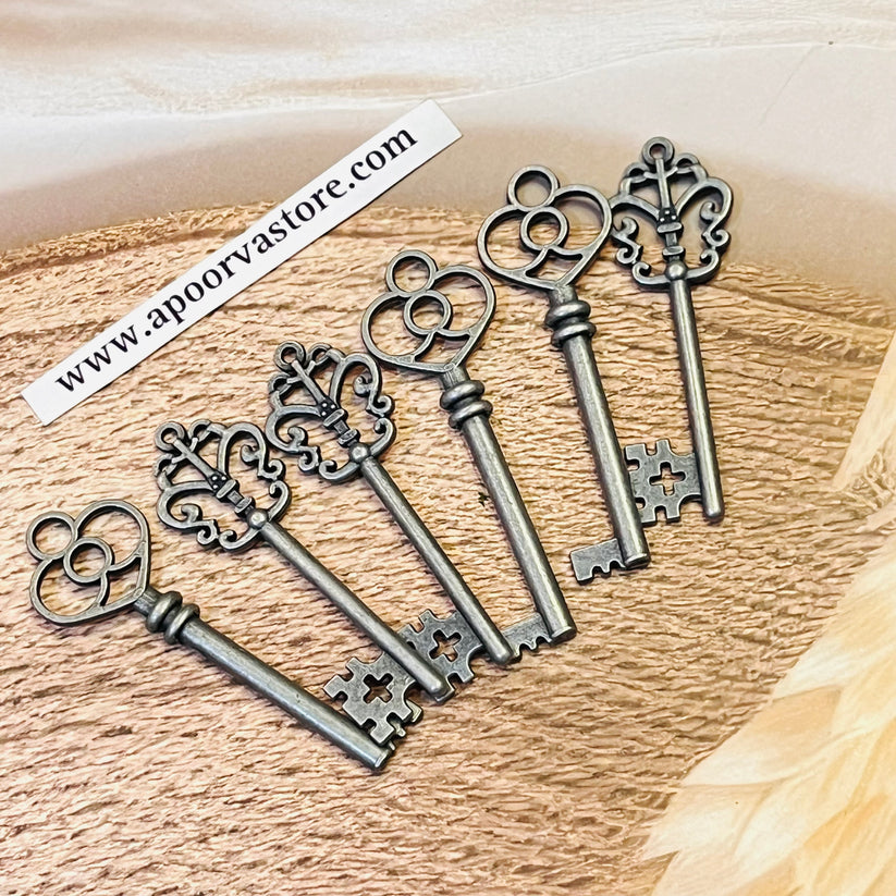 Goddess Hekate Energised Keys for Spells by Crystall and Herbs